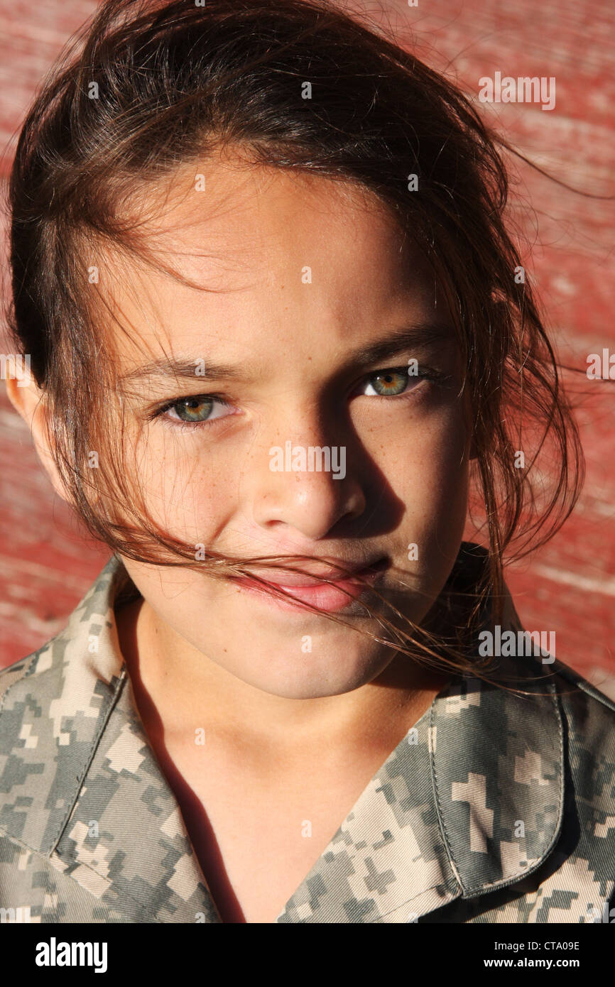 Native American Sioux Indian boy Stock Photo - Alamy