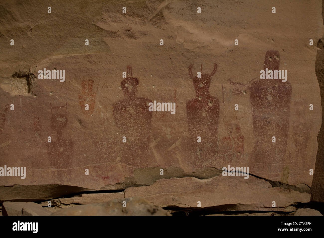 Ancient native American (Indian) petroglyph / hieroglyph / pictographs ...