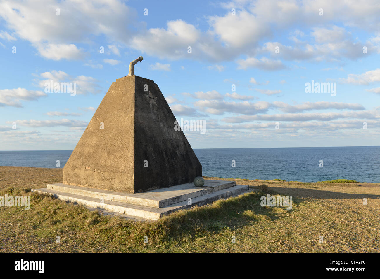 Frelimo Monument to Fallen Heroes, near to where unfortunate victims of ...