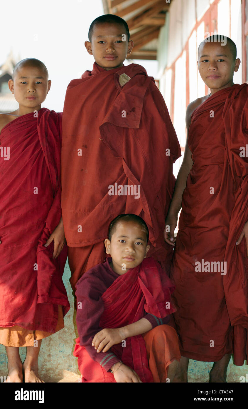 Novice burmese monks hi-res stock photography and images - Alamy