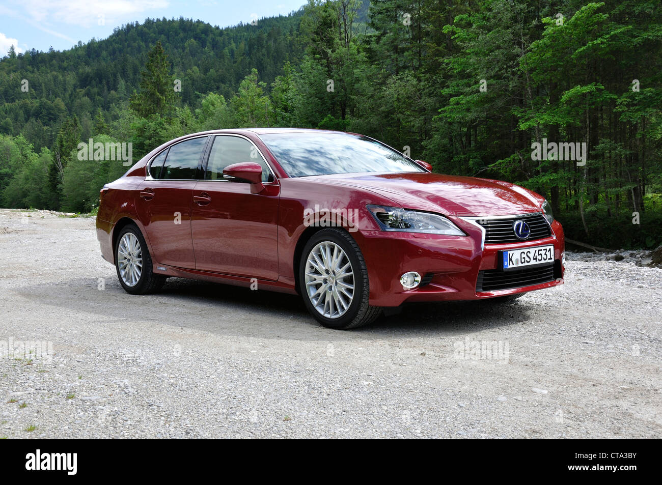 Lexus GS - MY 2012 - Premium Japanese higher class sedan, segment E ...