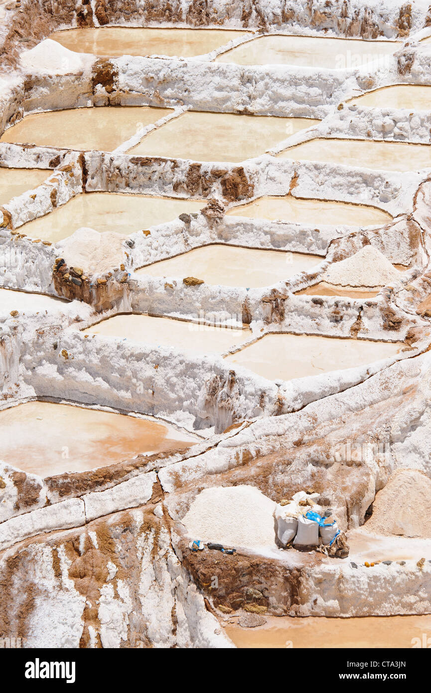 Salt pans built on terraces near Maras, Peru Stock Photo - Alamy