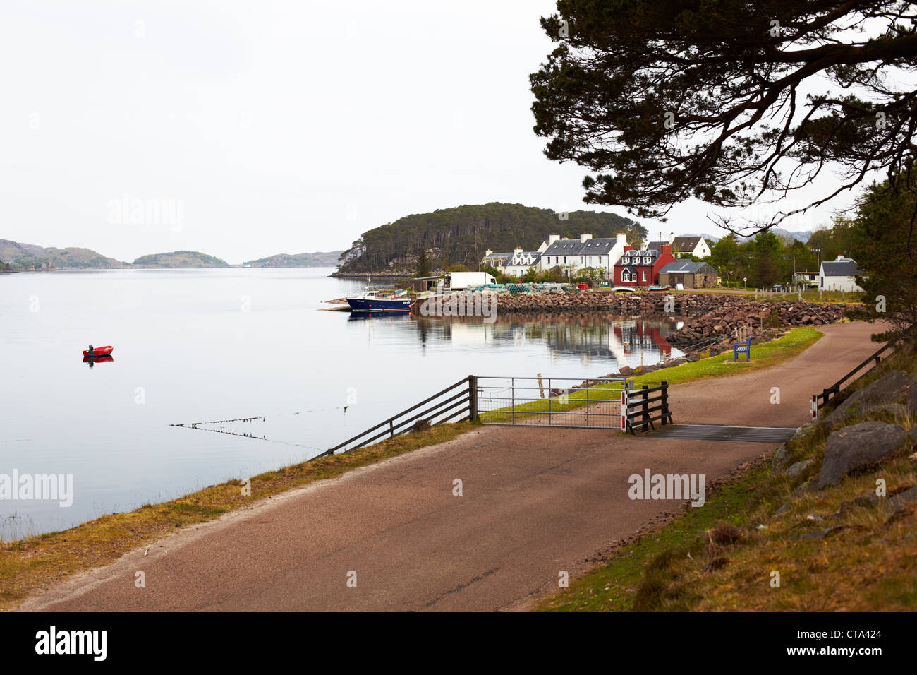 Shieldaig scotland hi-res stock photography and images - Alamy