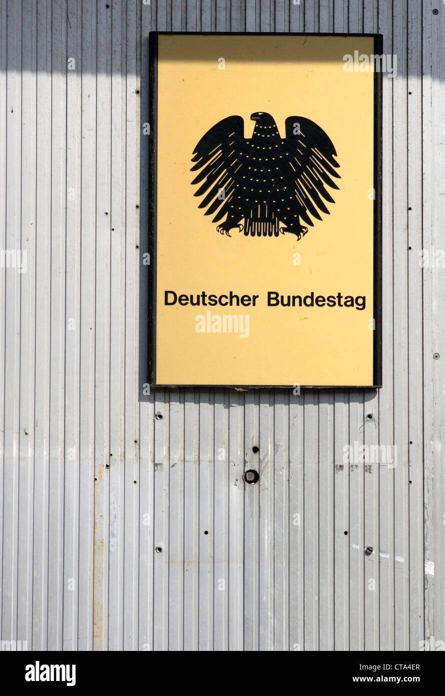 Berlin, shield of the German Bundestag Stock Photo - Alamy