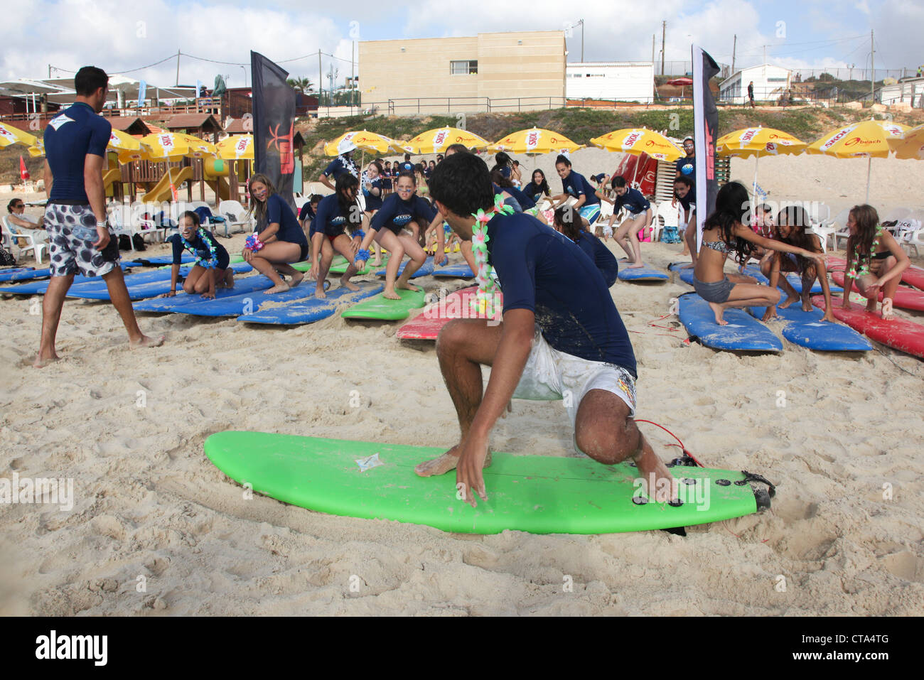 Brief the training hi-res stock photography and images - Alamy