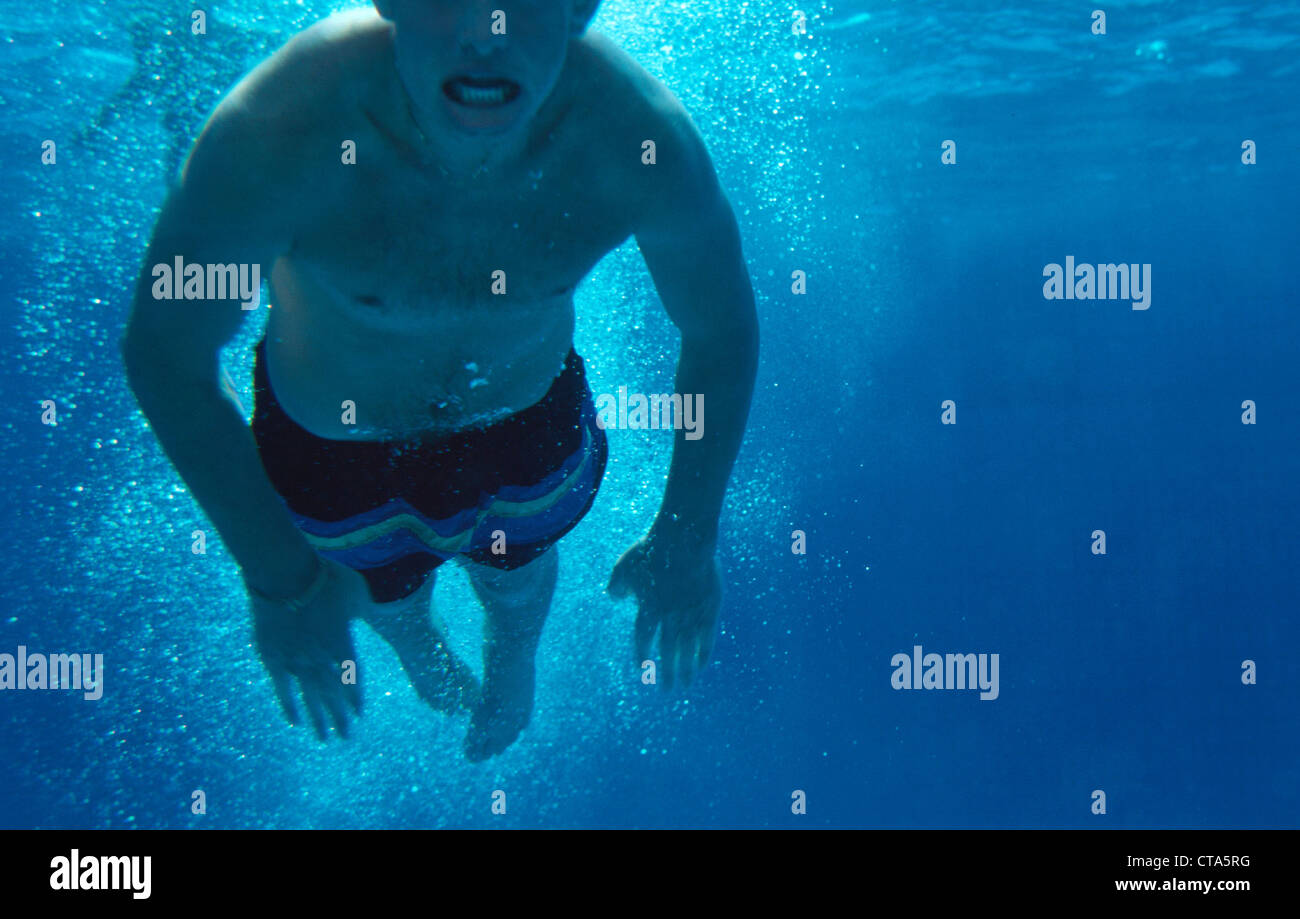 Diver board hi-res stock photography and images - Alamy