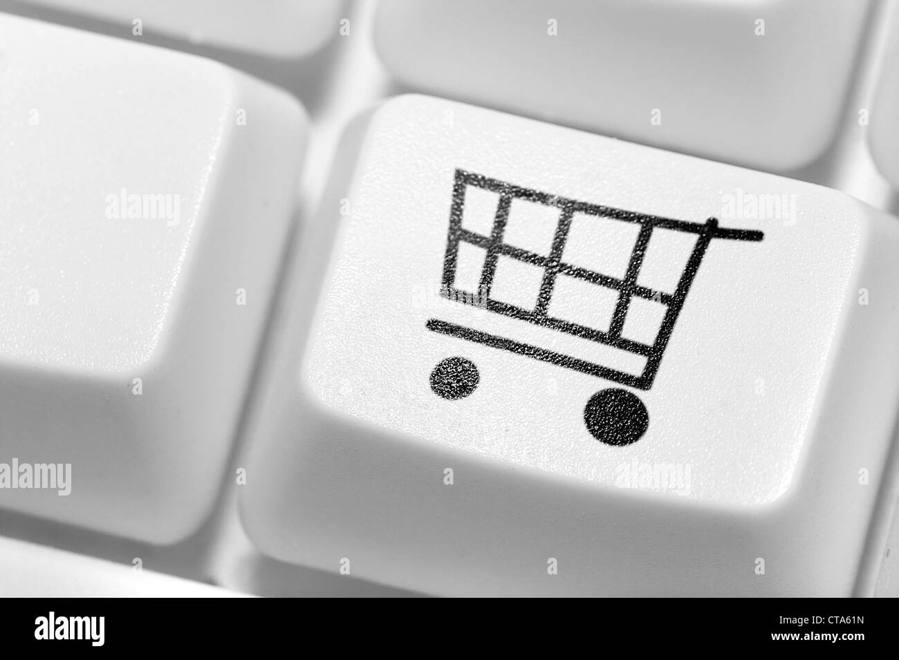 The button for purchases on the keyboard. Online shop Stock Photo - Alamy