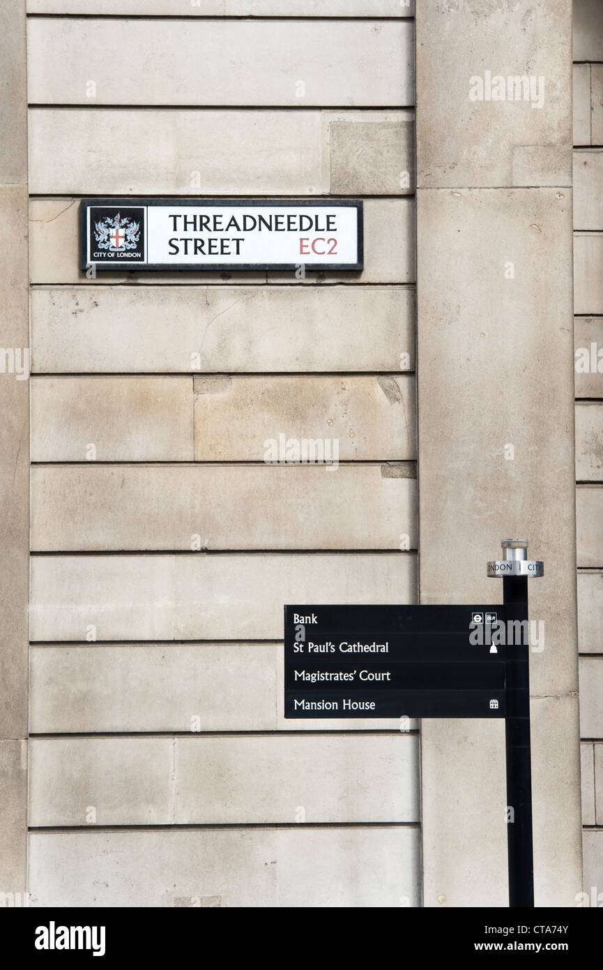 Threadneedle street sign. London, England Stock Photo - Alamy
