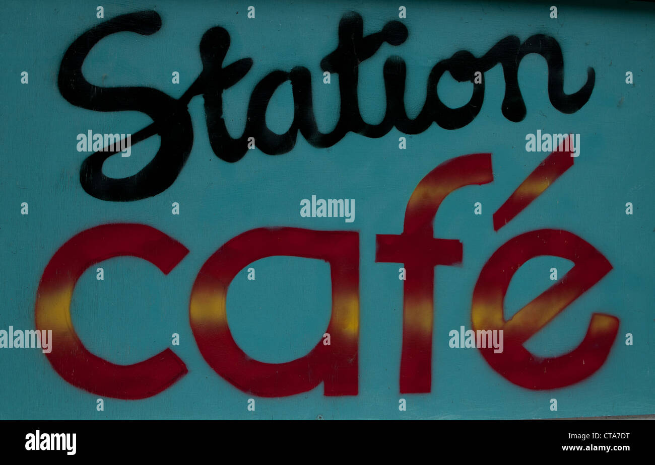 Blue station sign hi-res stock photography and images - Alamy