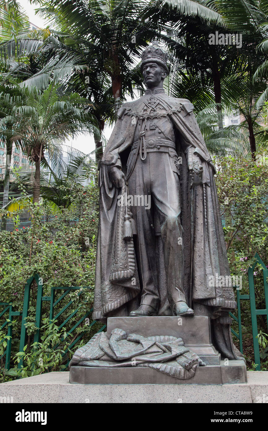 King George VI statue in Hongkong Zoological Gardens Stock Photo - Alamy