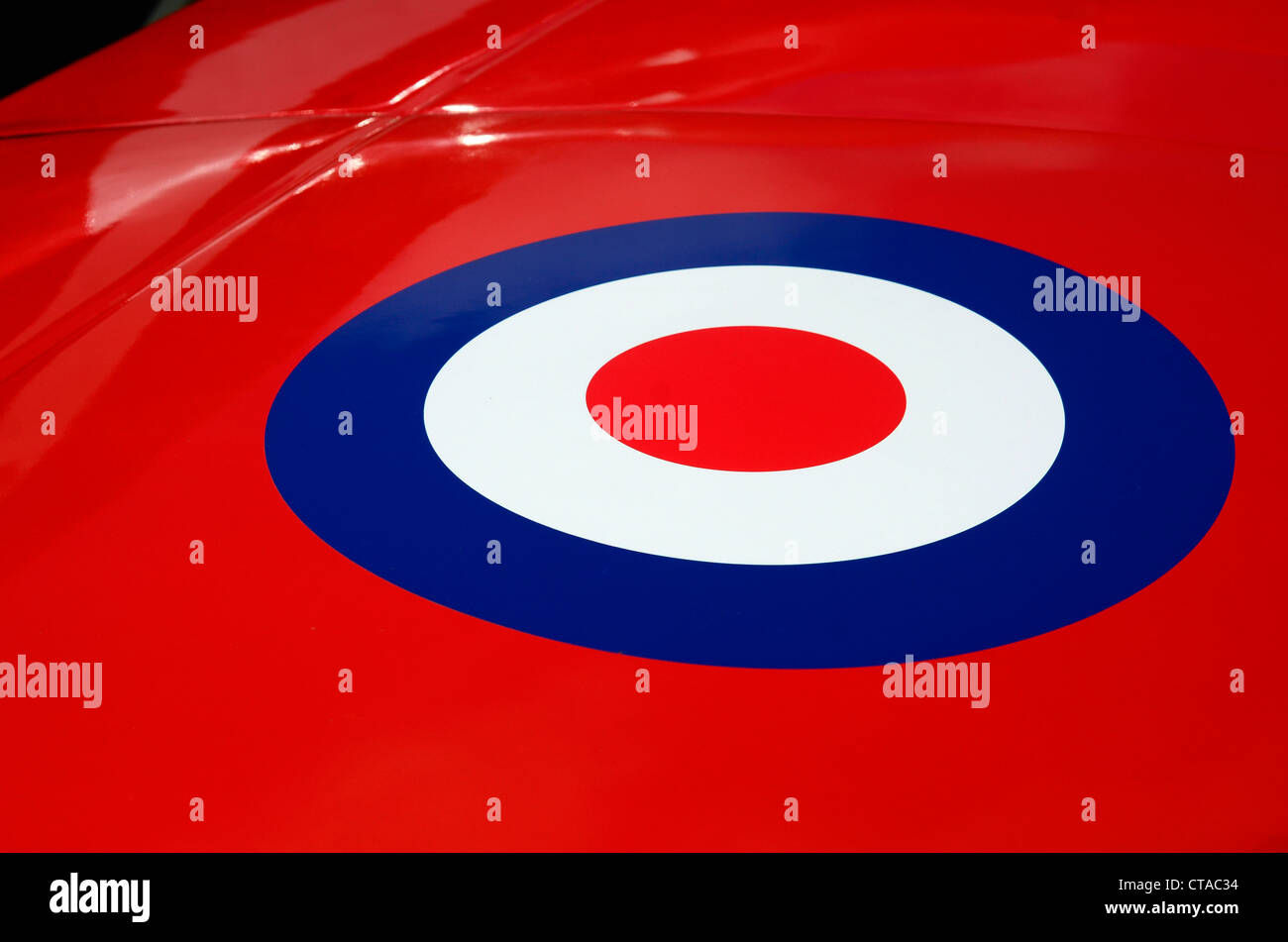 Raf logo hi-res stock photography and images - Alamy