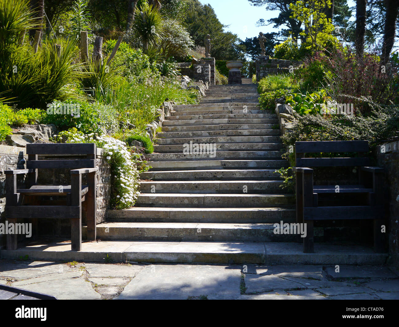 Flight of steps at Tapeley Park garden Devon England UK Stock Photo - Alamy