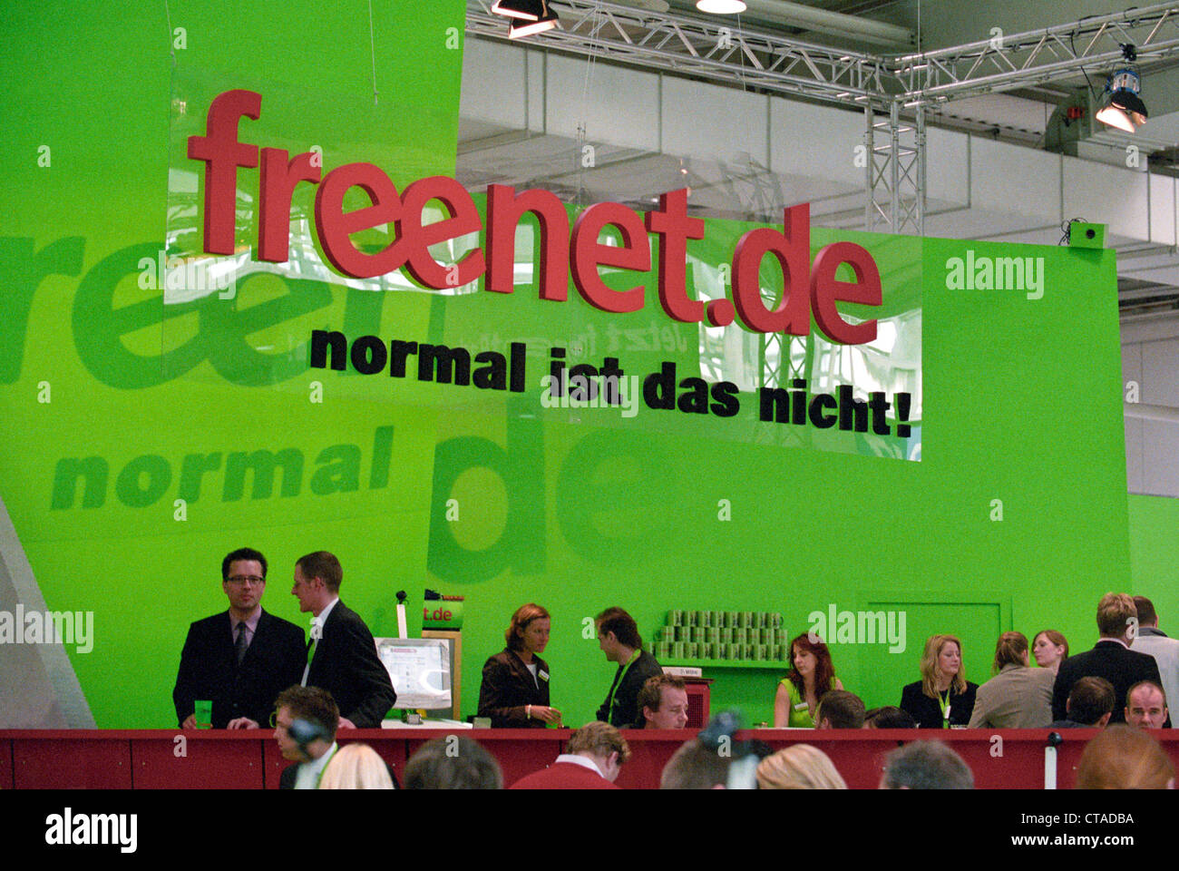 Hannover, CeBIT 2005 - freenet.de booth Stock Photo - Alamy