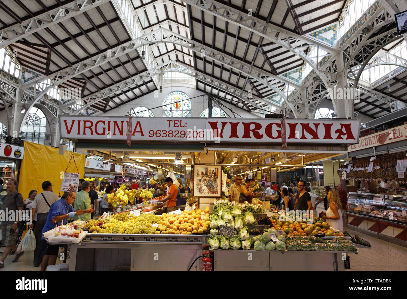 Central market hall mercado hi-res stock photography and images - Alamy