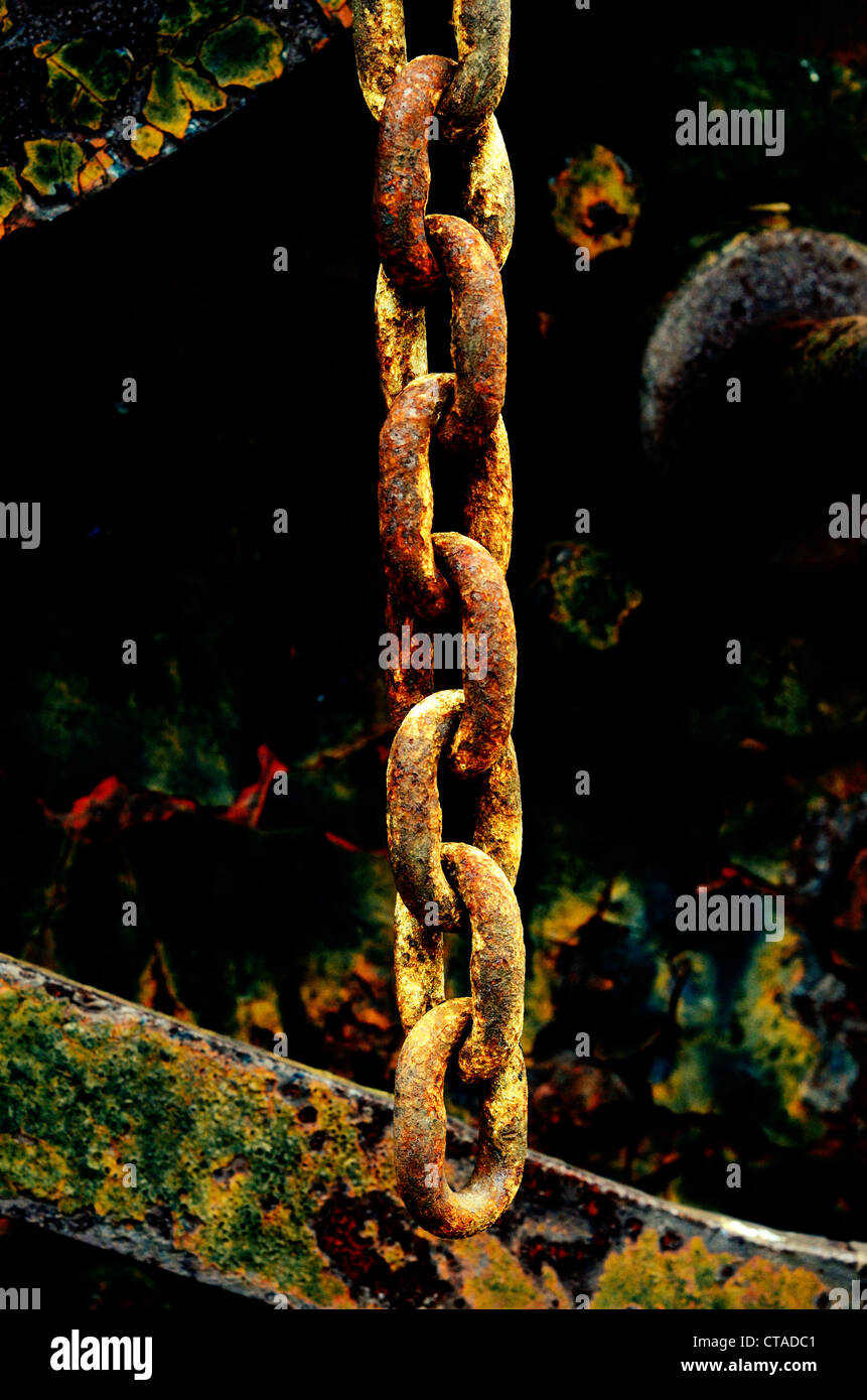 Old rusty chain Stock Photo - Alamy