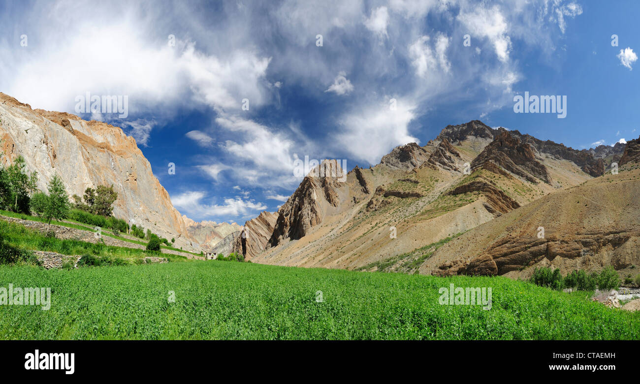 Valley near village Honupatta, Zanskar Range Traverse, Zanskar Range ...