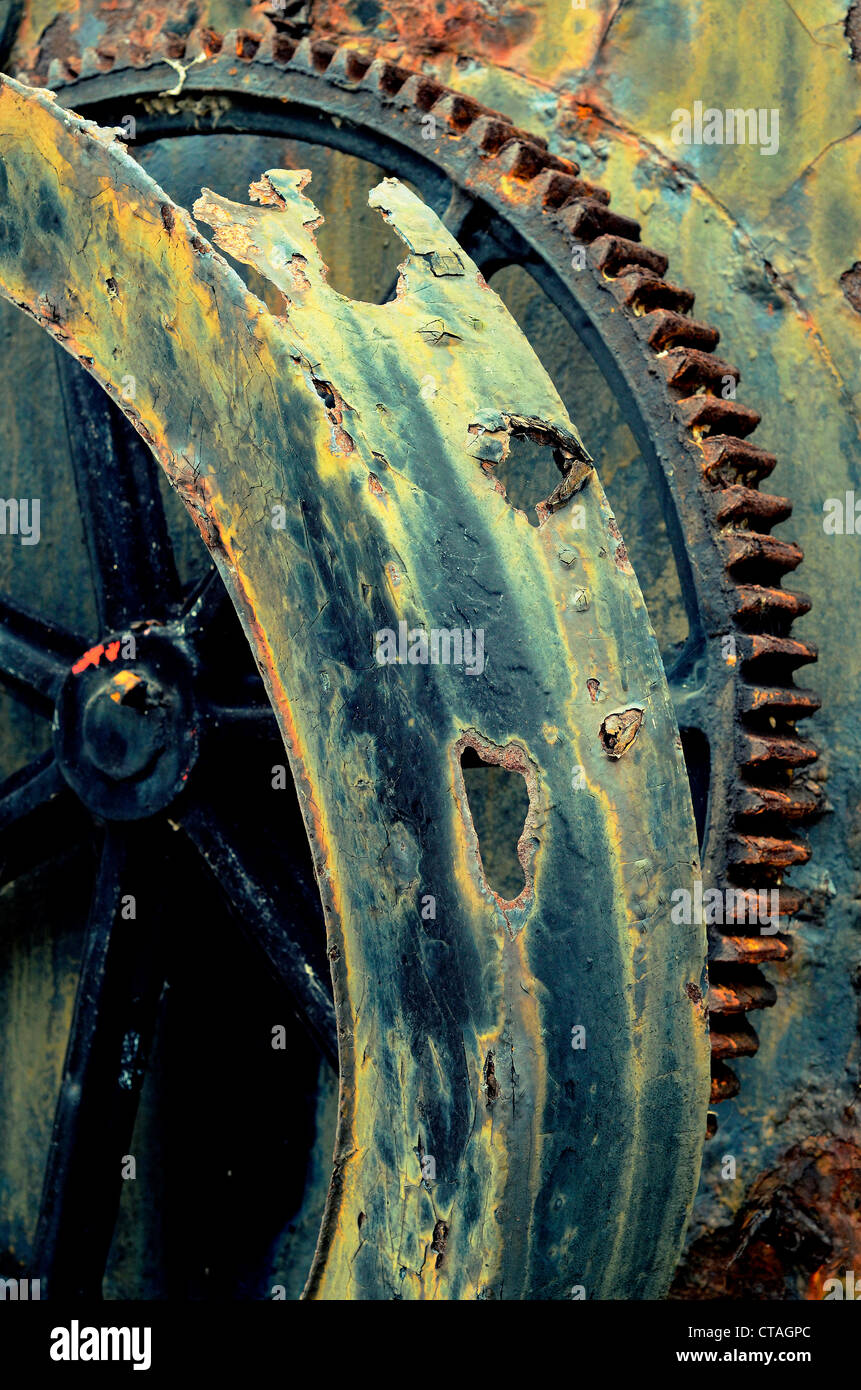 Decaying machine hi-res stock photography and images - Alamy