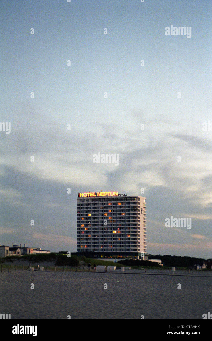 Warnemuende Hotel Neptun in the evening Stock Photo - Alamy