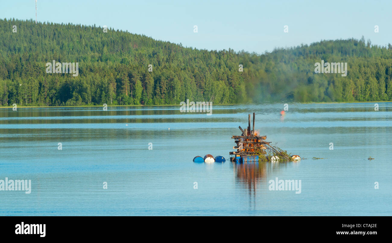 Floating on barrels hi-res stock photography and images - Alamy