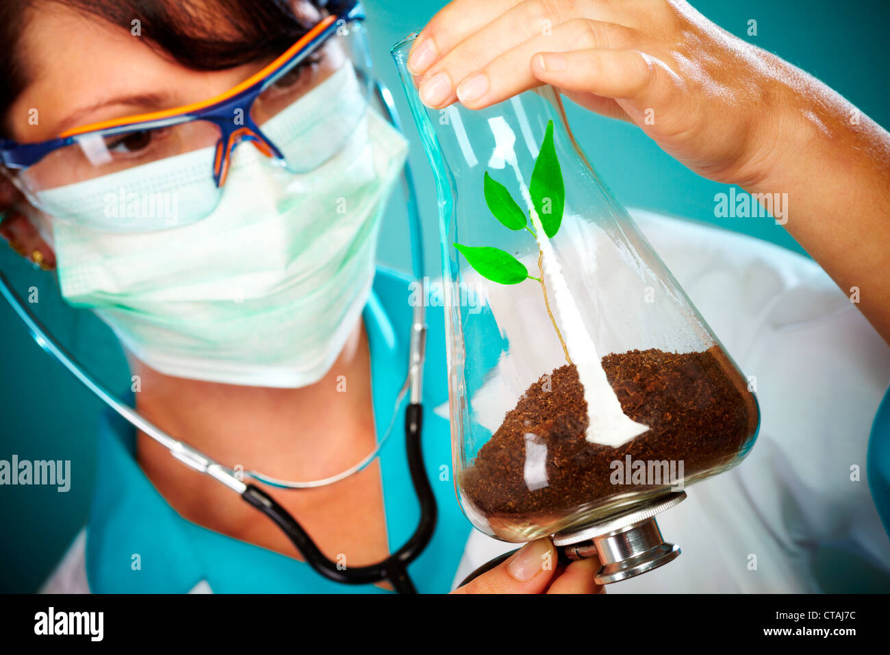 Doctor as subject hi-res stock photography and images - Alamy