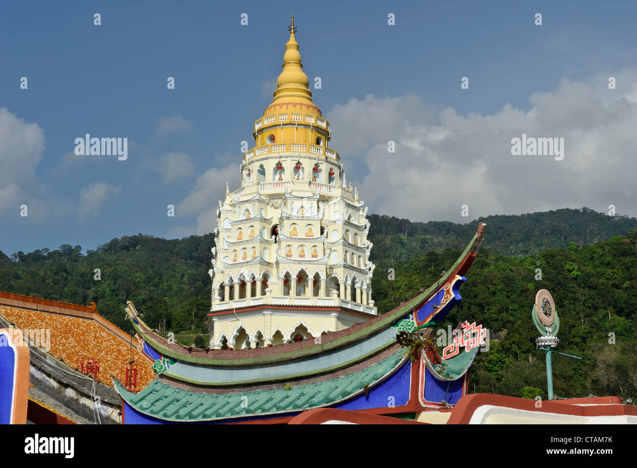 Seven storey Tower, Kek Lok Si Buddhist Temple, Penang, Malaysia Stock ...