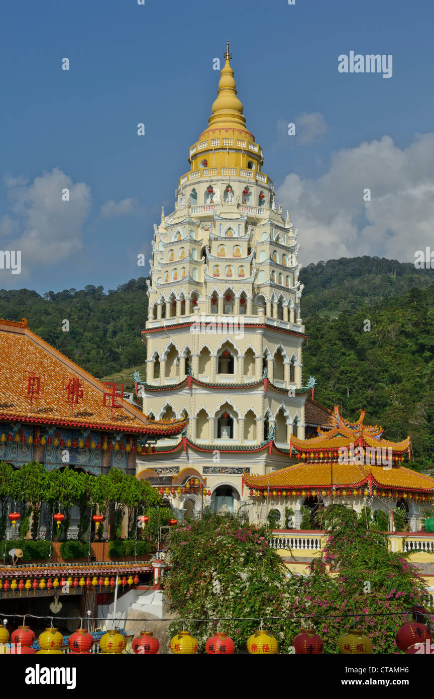 Seven storey Tower, Kek Lok Si Buddhist Temple, Penang, Malaysia Stock ...