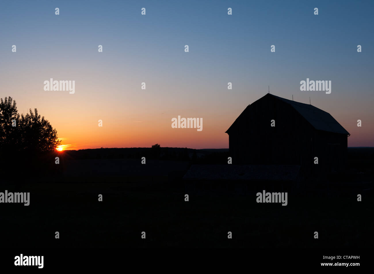 Ontario sunset hi-res stock photography and images - Alamy