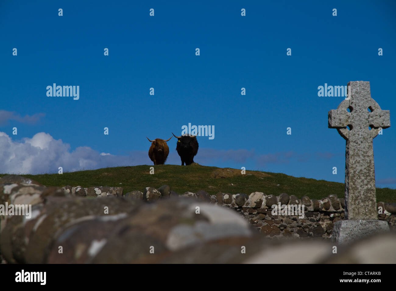 Cross highland hi-res stock photography and images - Alamy