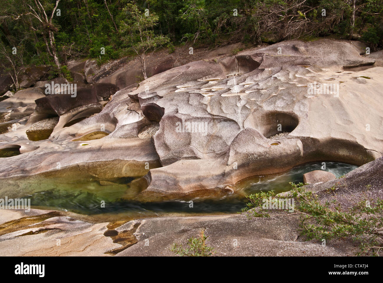 THE BOULDERS SCENIC RESERVE, WOOROONOORAN NATIONAL PARK, QUEENSLAND ...