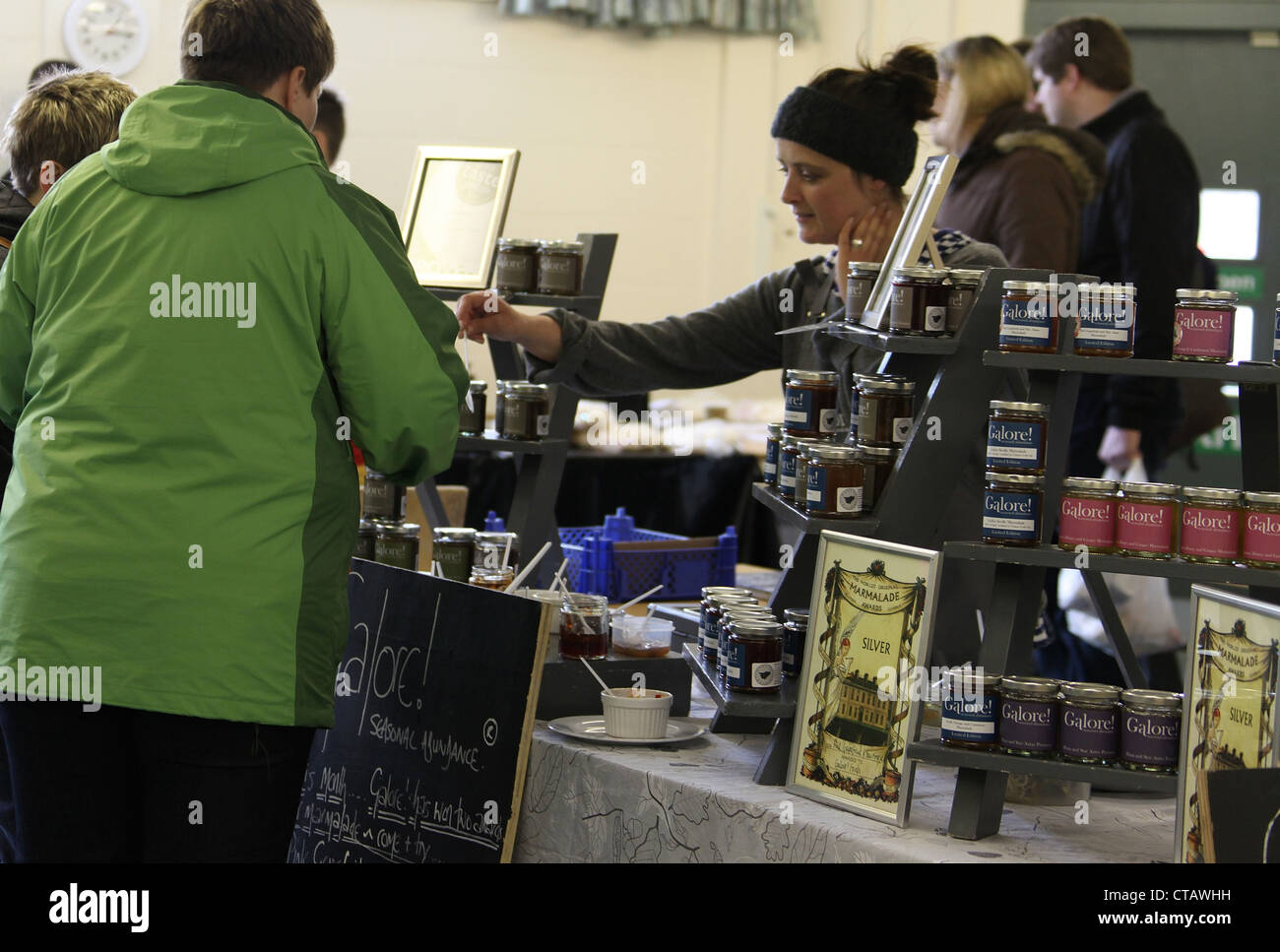 Bakewell farmers market peak district hi-res stock photography and ...