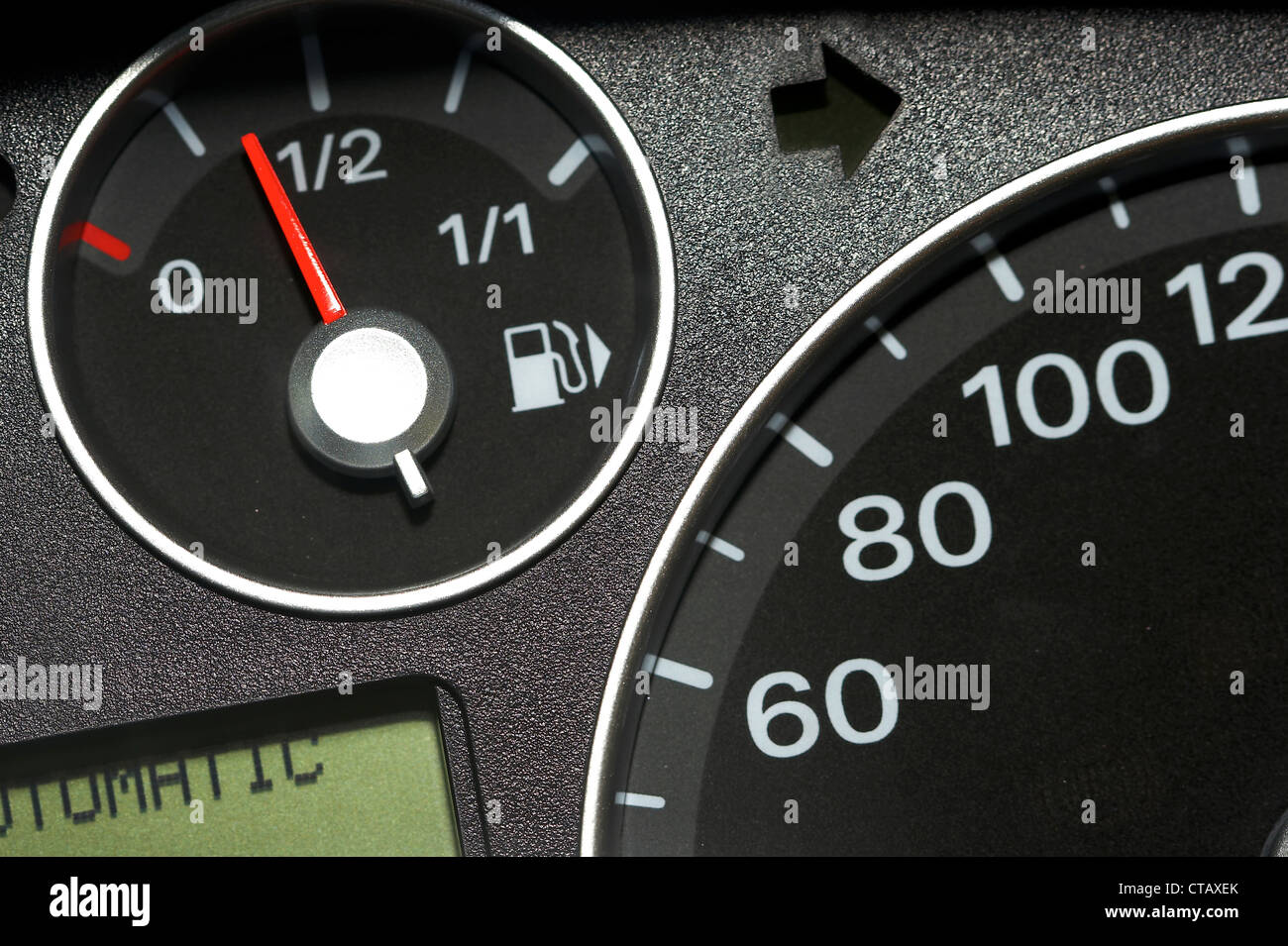 The instrument panel of the car. Red arrow Stock Photo - Alamy