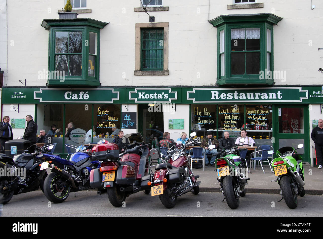 Motorbikes outside a cafe in Matlock Bath Stock Photo - Alamy