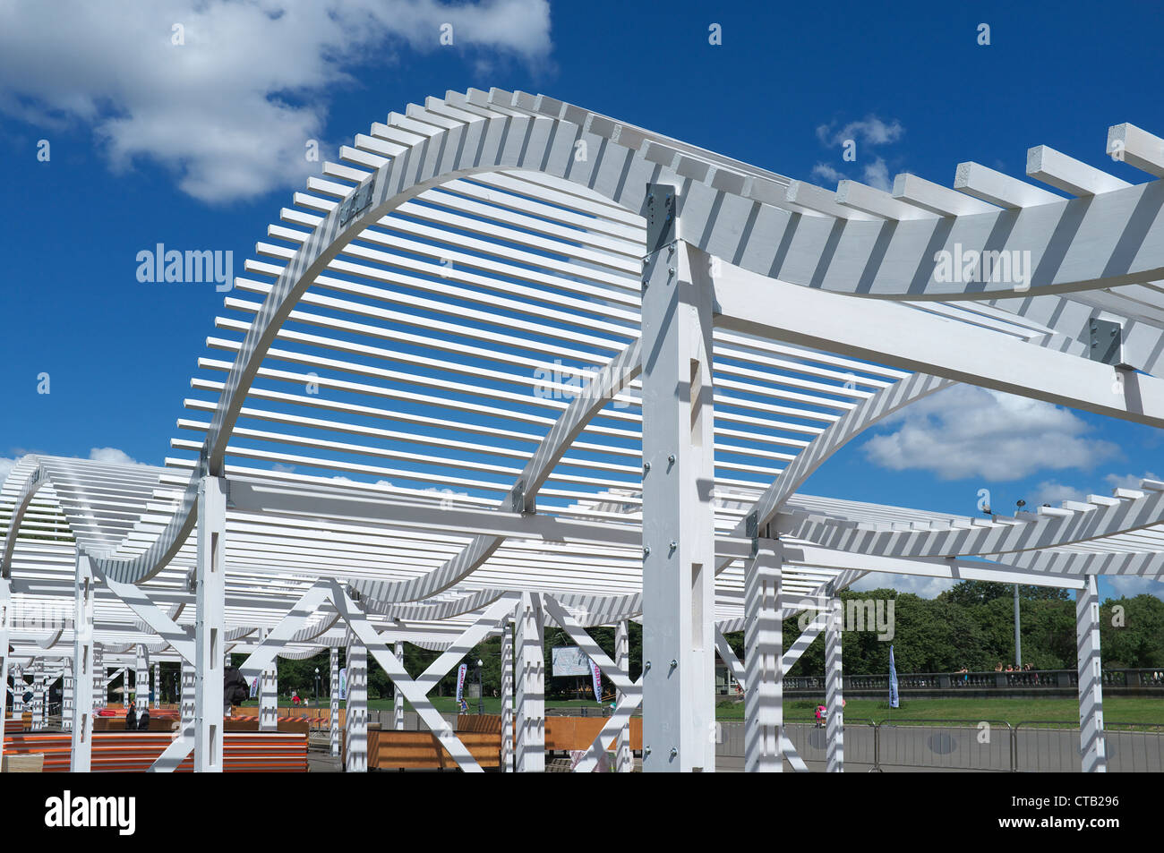 Wooden tracery construction Stock Photo - Alamy