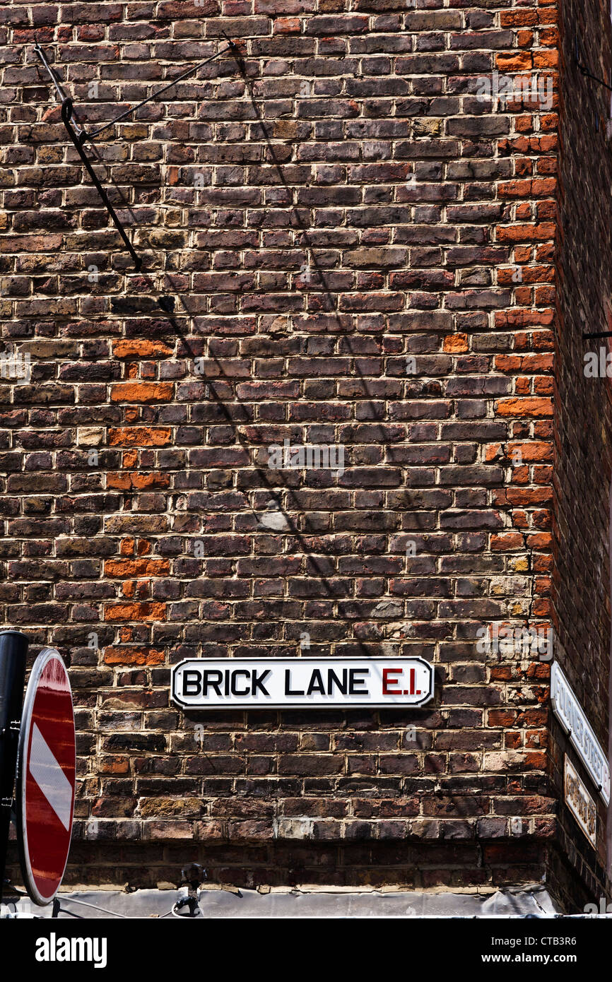 Brick Lane Street Sign Stock Photo - Alamy