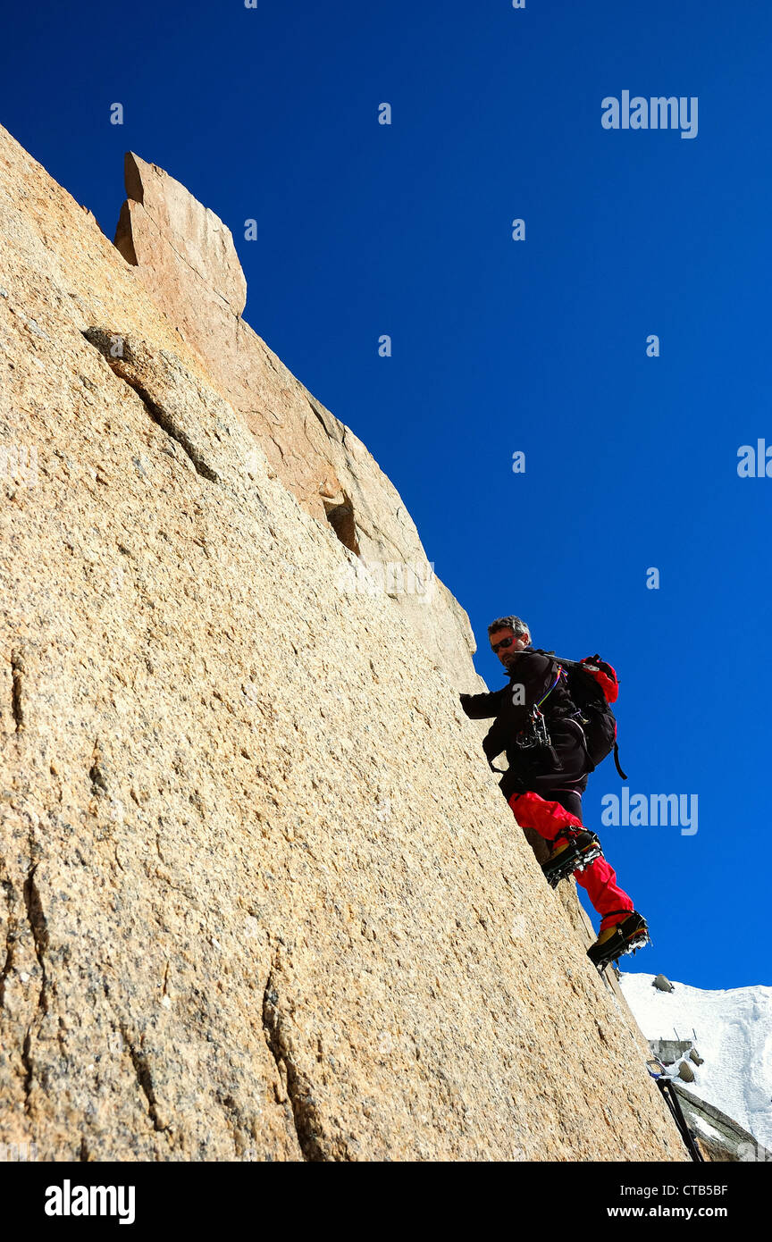 Male climber, Rock-climbing sport, vertical orientation, day light ...