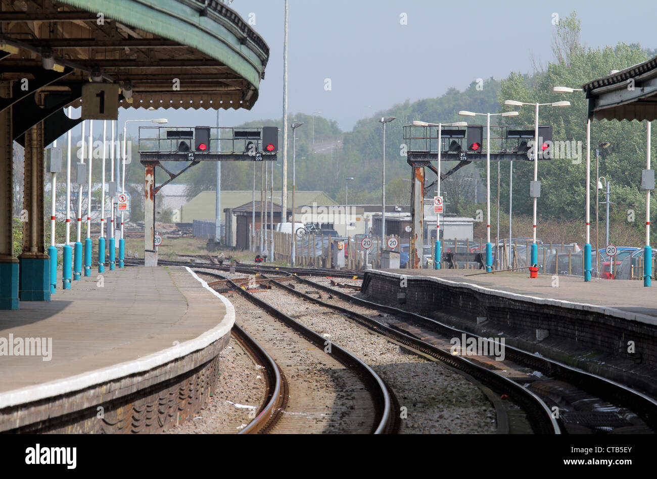High speed railway stations hi-res stock photography and images - Alamy