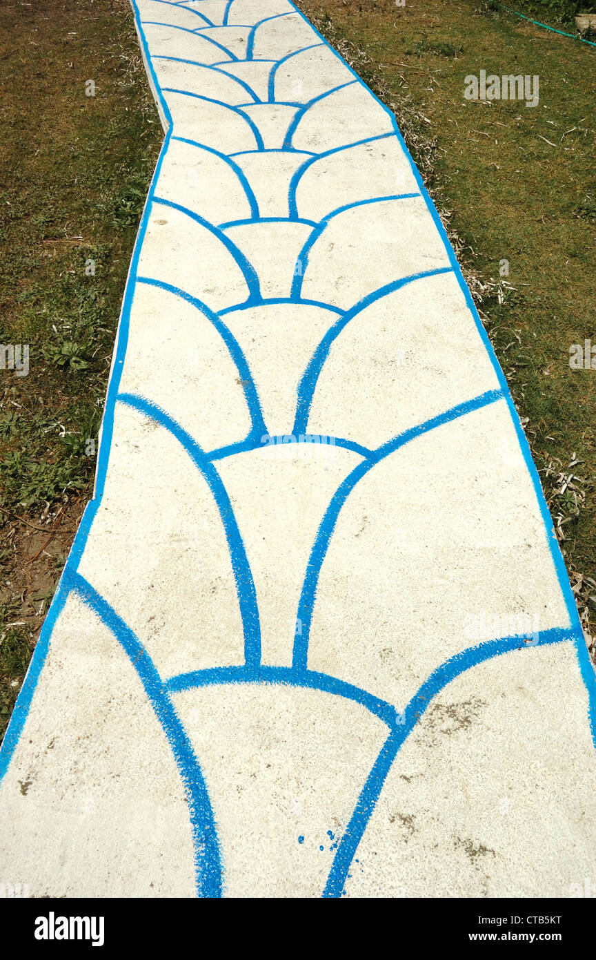 Paint with foot hi-res stock photography and images - Alamy