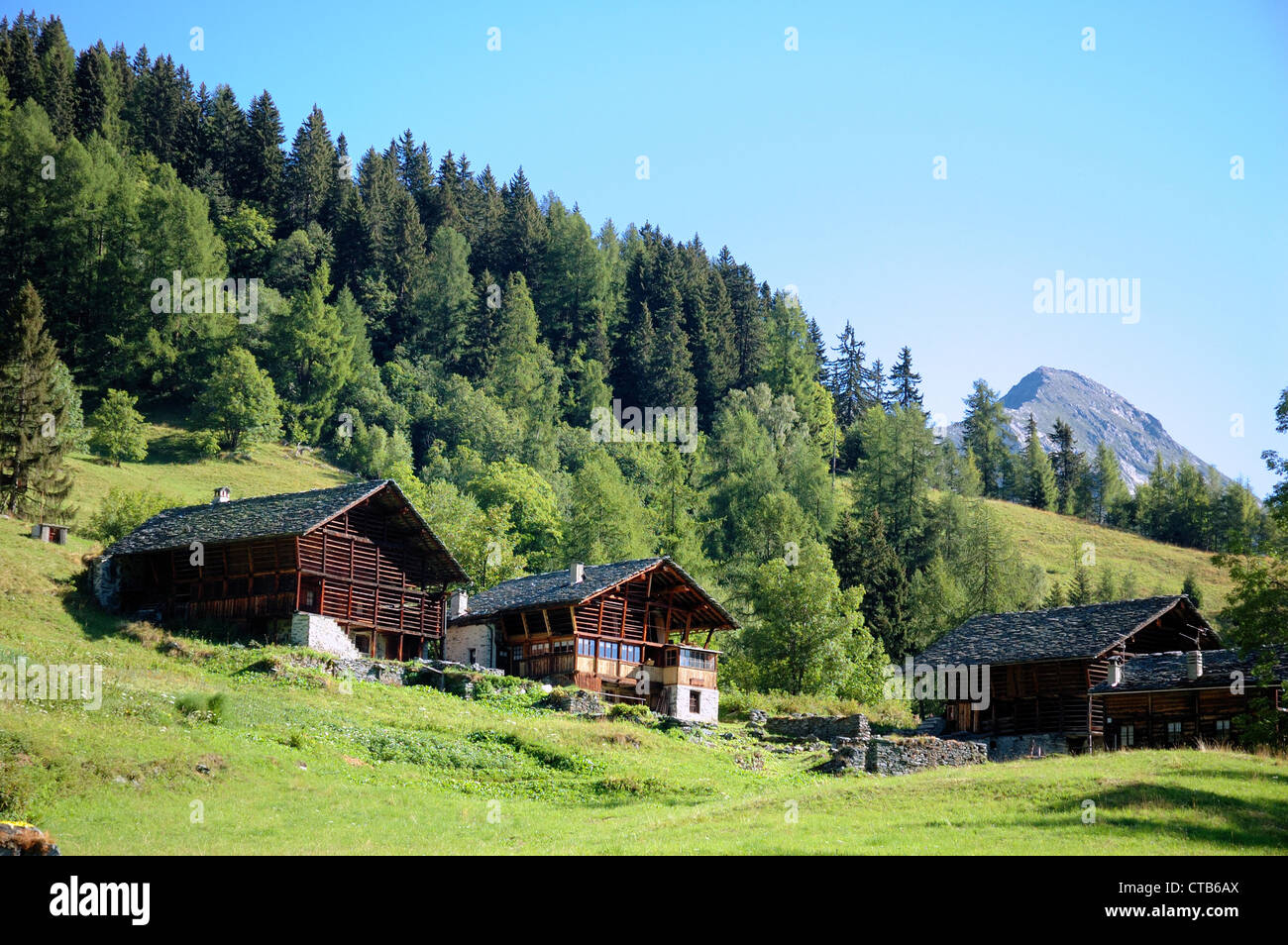 Tipical rural mountain wooden houses 'Walser', Italy-Swiss border Stock ...