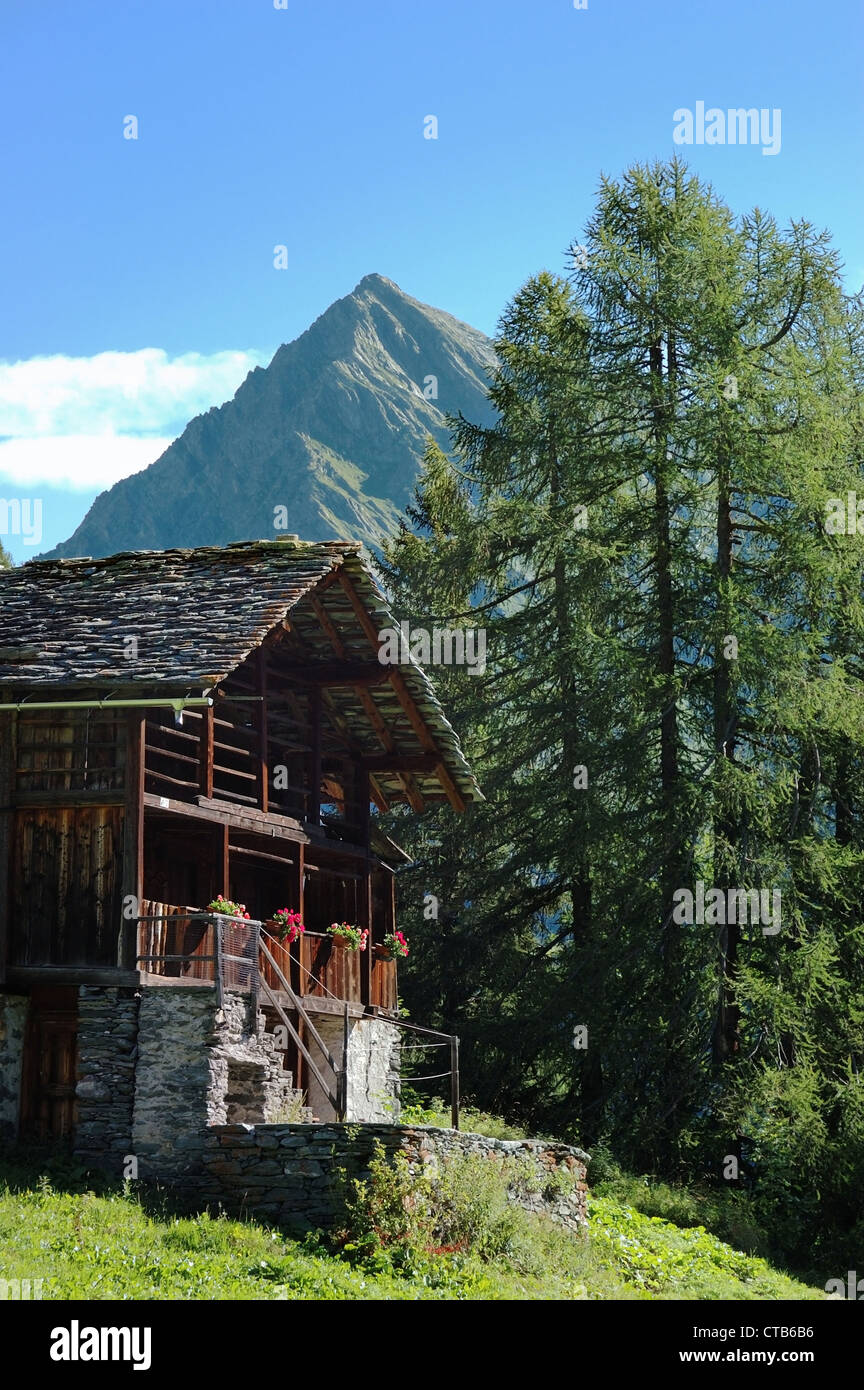 Tipical rural mountain wooden house 'Walser', Italy-Swiss border Stock ...