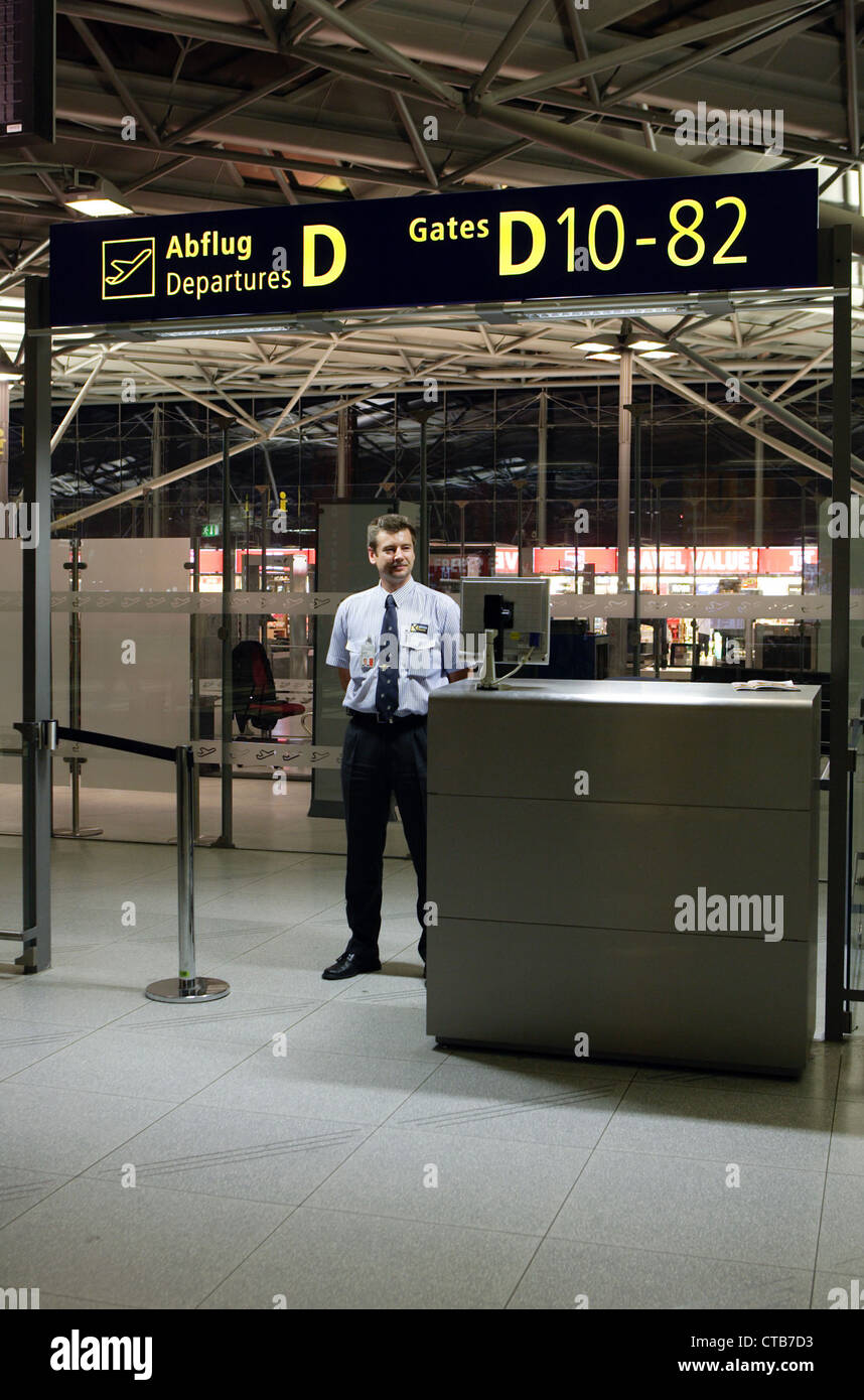 Cologne Bonn Airport, boarding pass control Stock Photo - Alamy