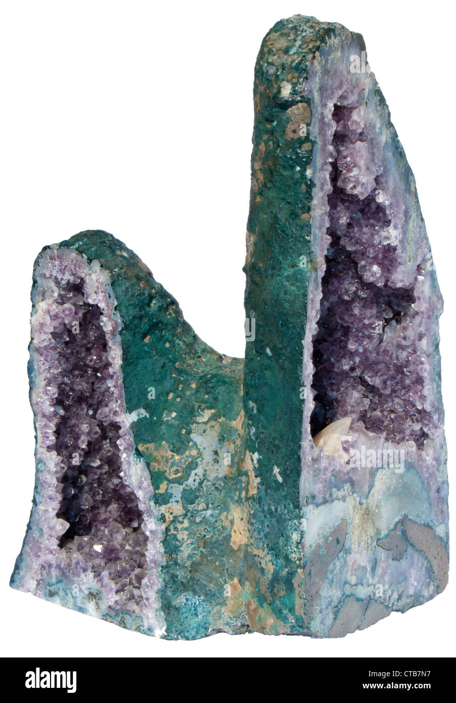 Amethyst geode hi-res stock photography and images - Alamy