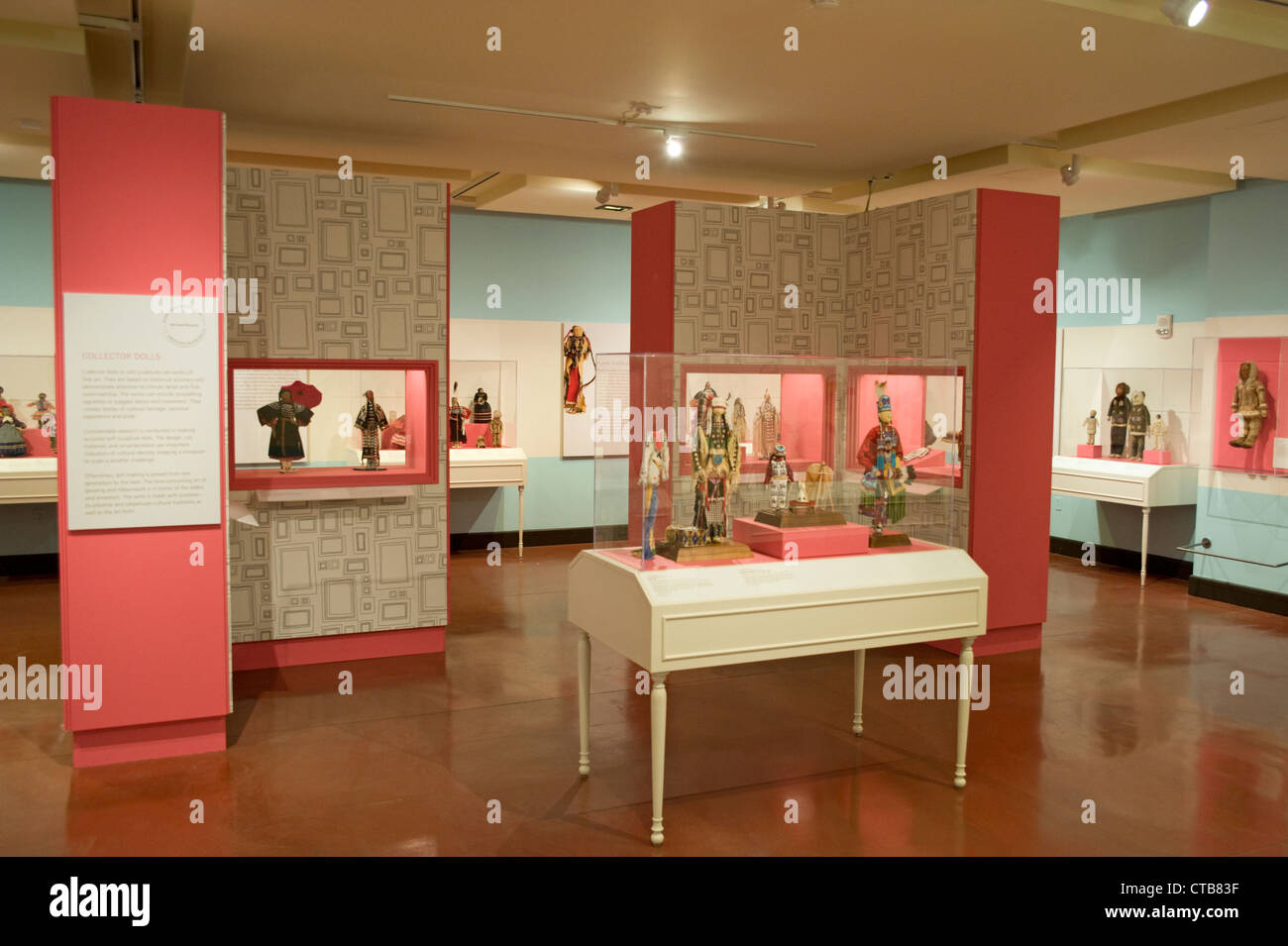 American indian dolls hi-res stock photography and images - Alamy