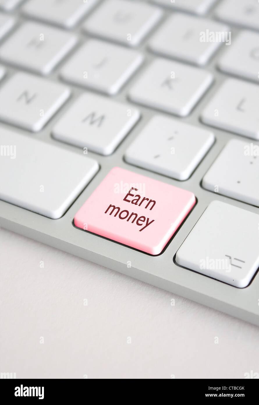 Money button hi-res stock photography and images - Alamy