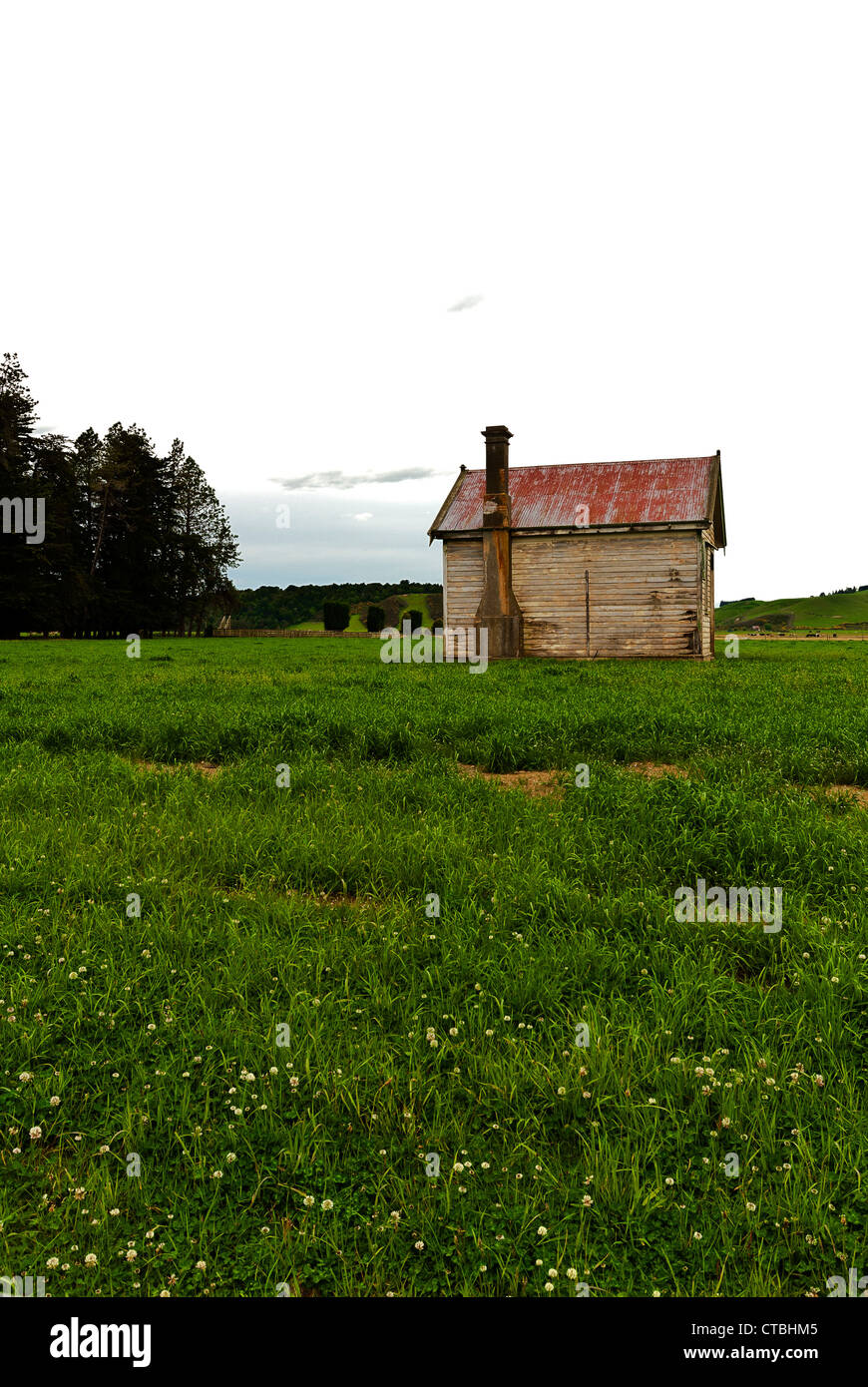 New Zealand South Island isolated hut Stock Photo - Alamy