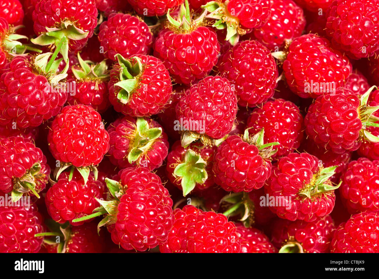 Raspberries berry hi-res stock photography and images - Alamy