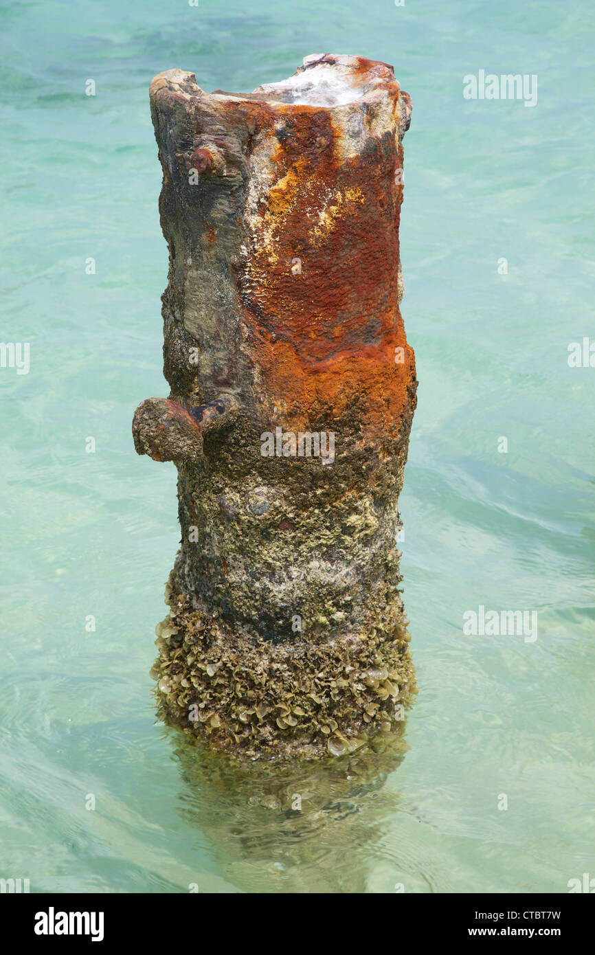 Caribbean fishing pier hi-res stock photography and images - Alamy