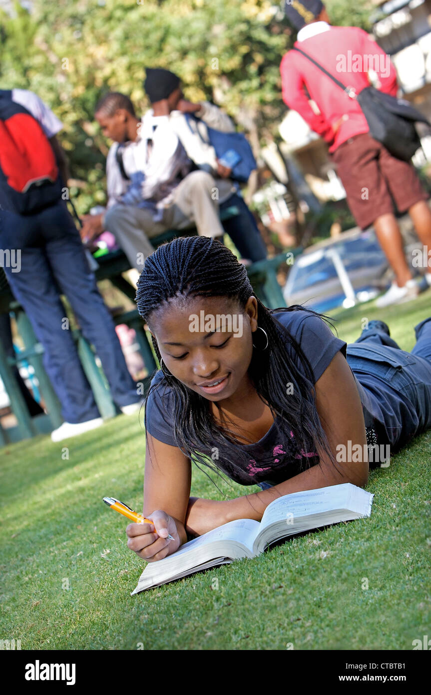 Tertiary education africa hi-res stock photography and images - Alamy