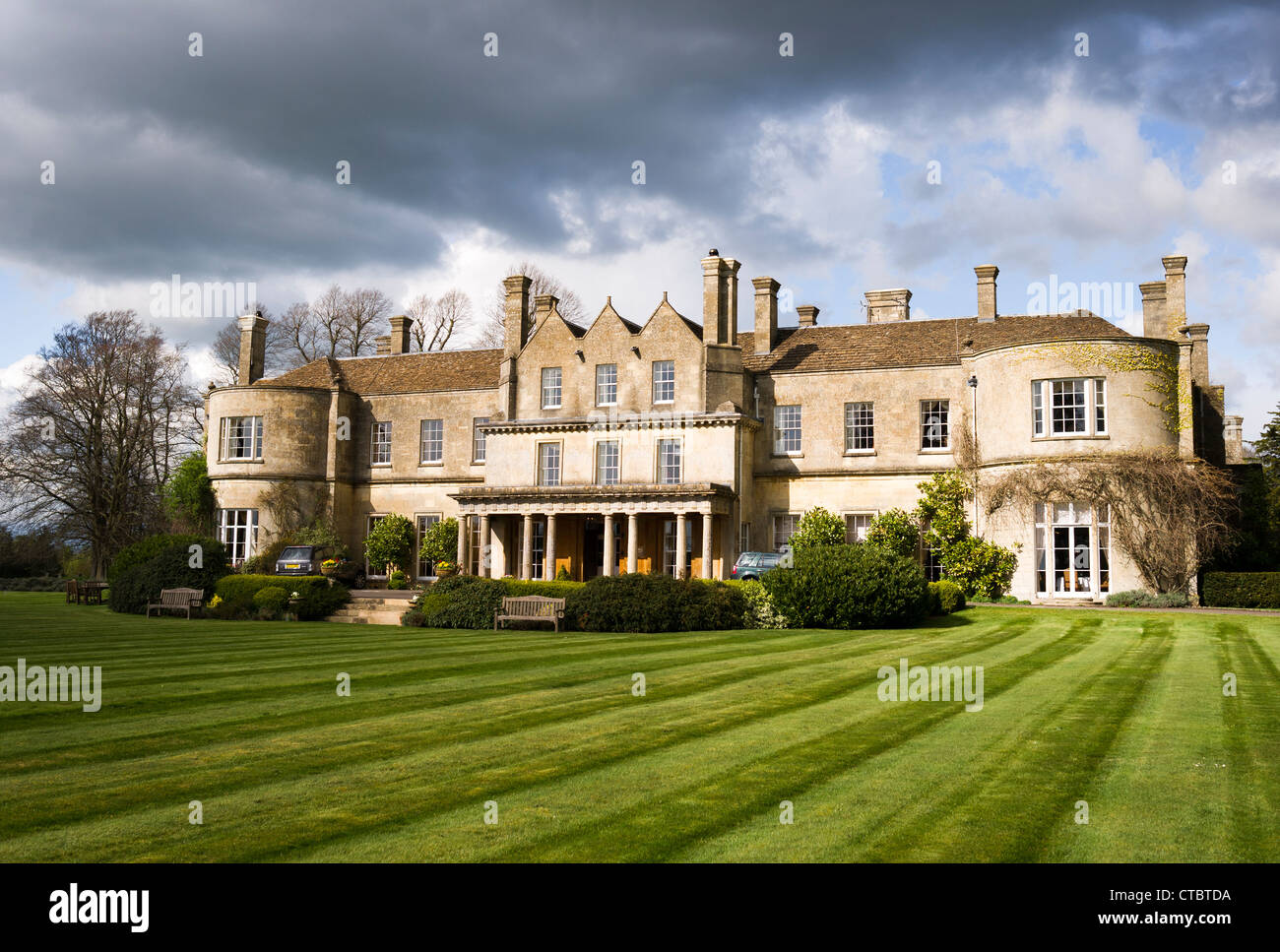 Lucknam park hotel hi-res stock photography and images - Alamy