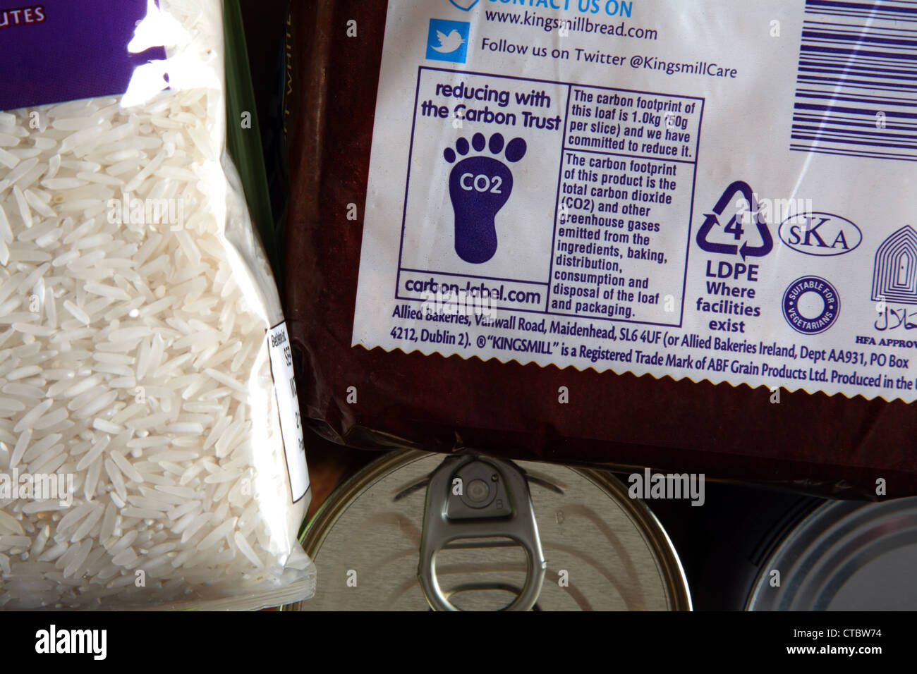 Carbon labelling food packet hi-res stock photography and images - Alamy