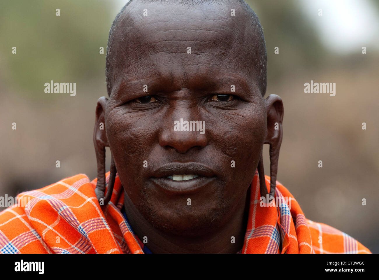 Ear lobes hi-res stock photography and images - Alamy